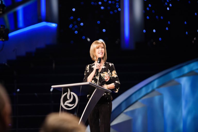 About | Lisa Osteen Comes