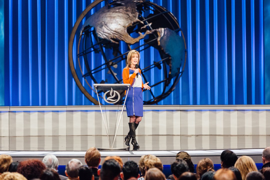 About | Lisa Osteen Comes